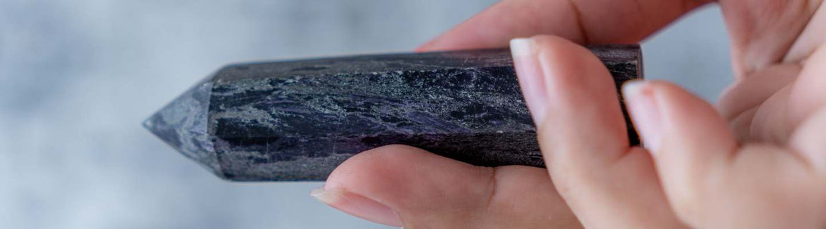 Hypersthene Meaning Healing Properties Benefits And Uses