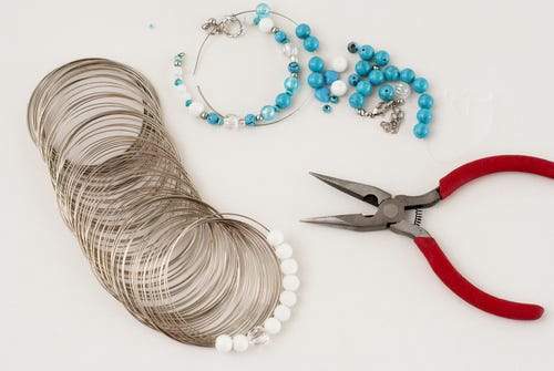 3 Bead Stringing Wire Techniques for Your Next Project