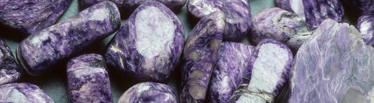 Charoite Stone: Meaning, Healing Properties, Benefits & More